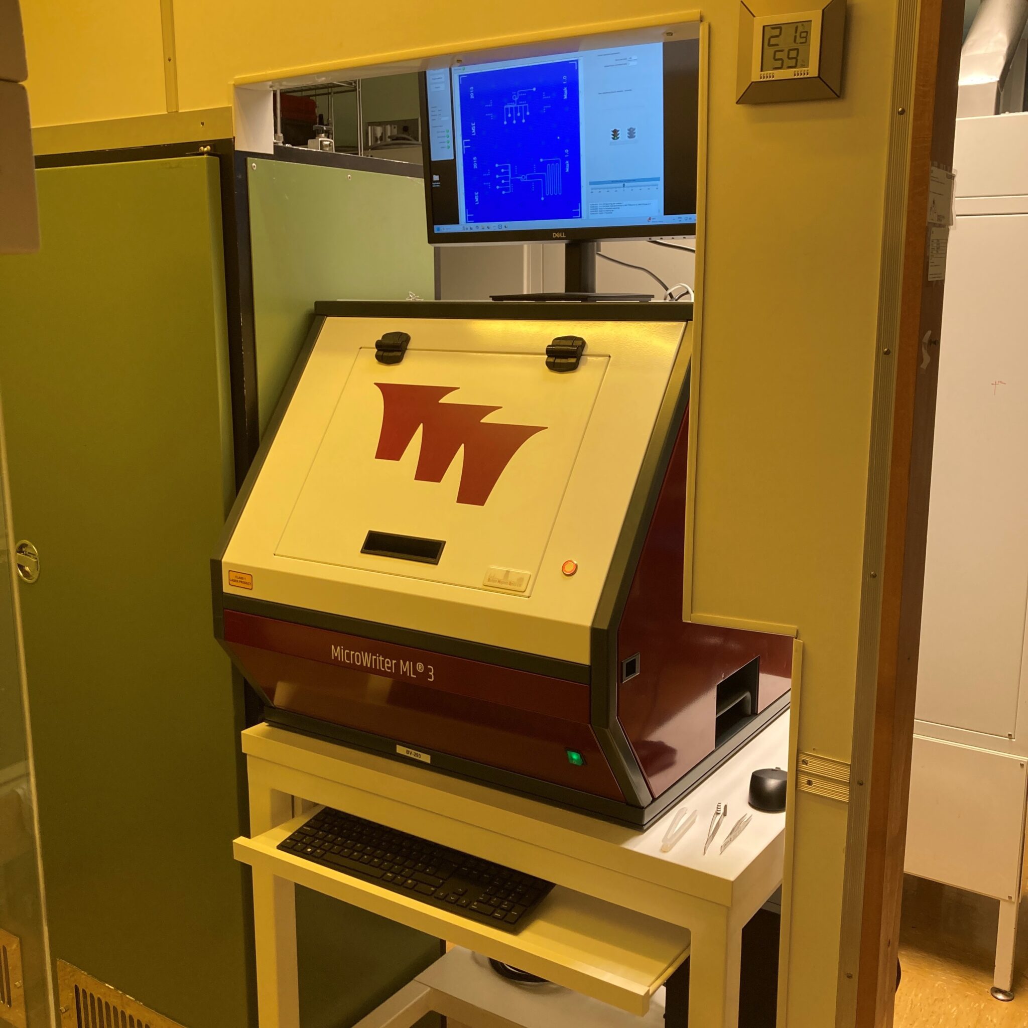 The First MicroWriter in Slovenia | Durham Magneto Optics